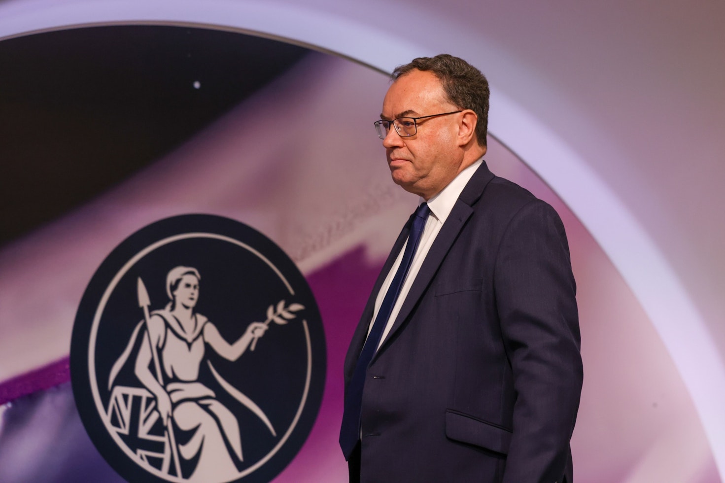 BOE’s Bailey Says UK’s Reforms of Insurance Capital Rules Increase ...